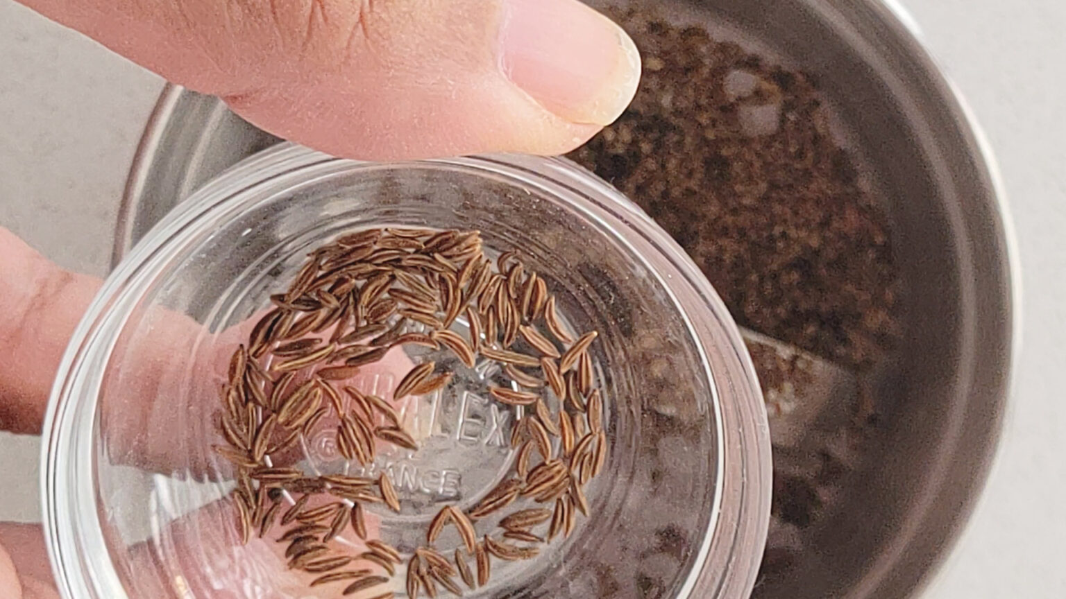 Shug, Zhoug, or Skhug Sauce 🌶 [Video+Recipe] - Tia Clara