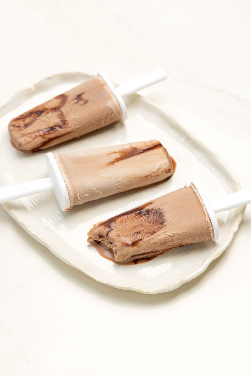 Creamiest Vanilla & Chocolate Popsicles - Tia Clara